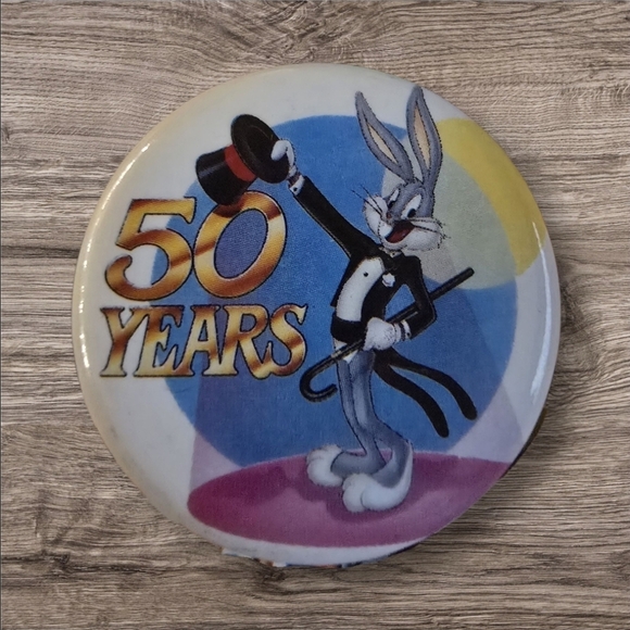 Warner Bros. | Other | Vintage 59 Years Bugs Bunny Button Pin 989 ...